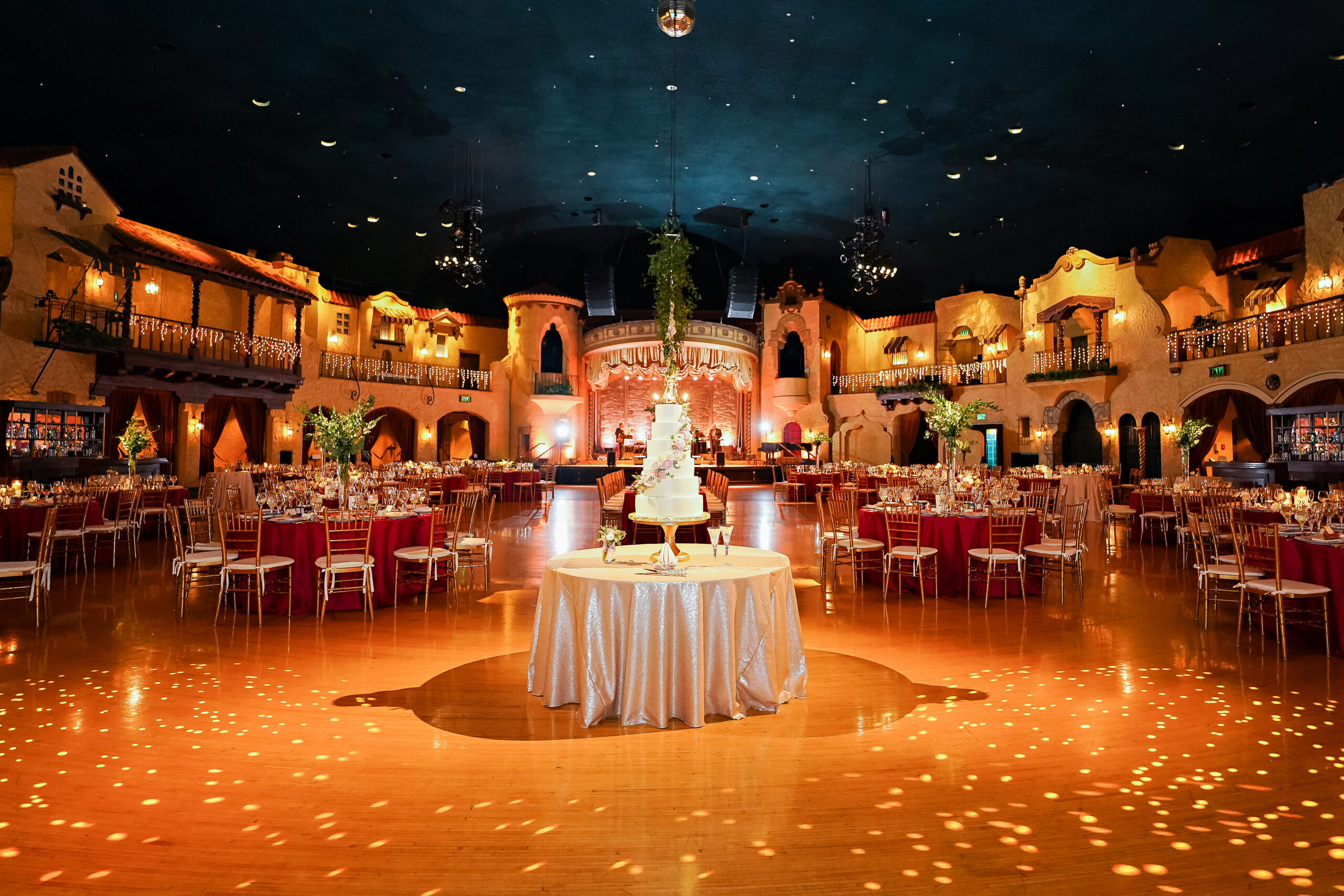 Indiana Roof Ballroom Wedding | A Classic Party Rental